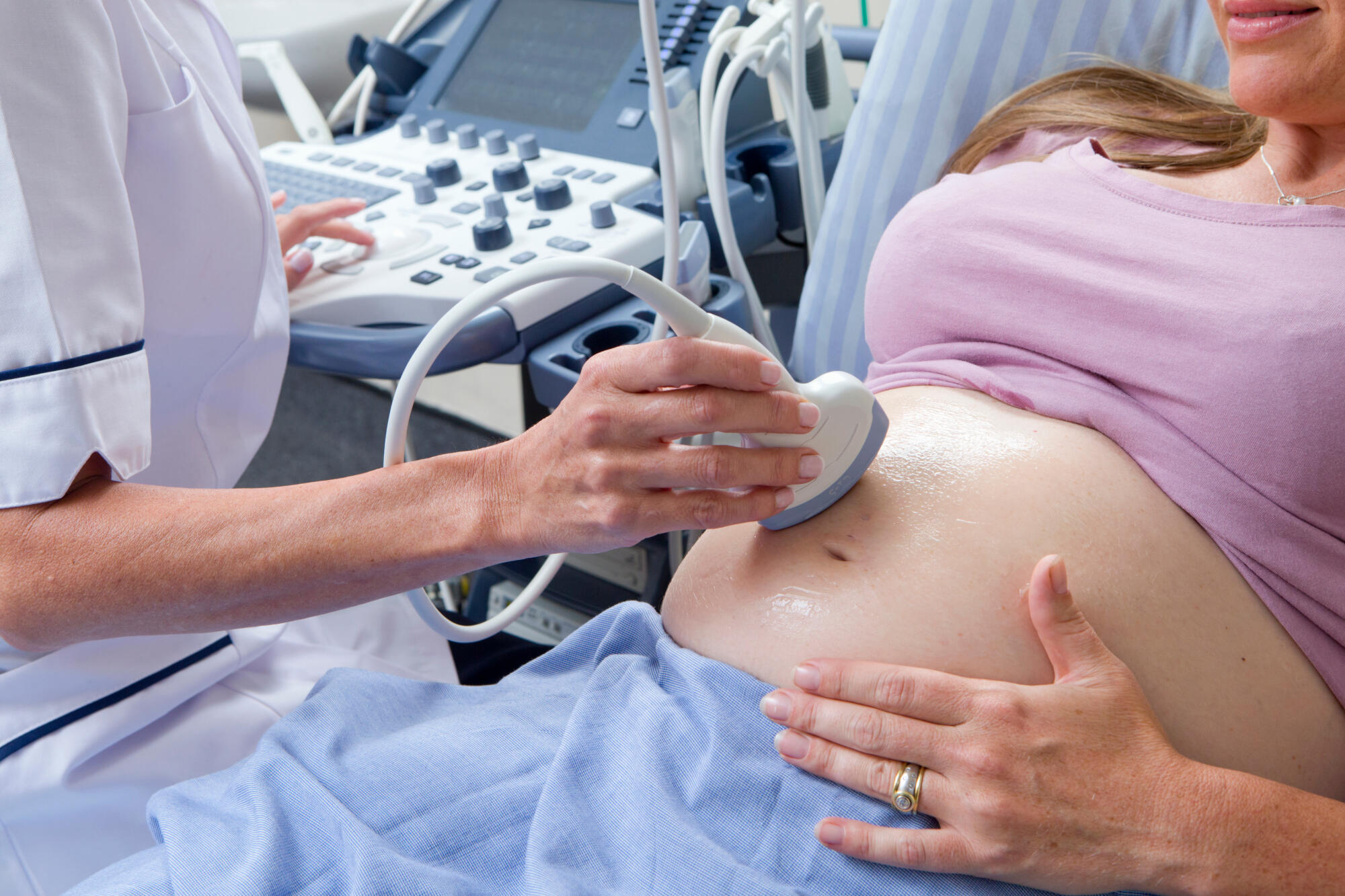 Everything You Need to Know About Noninvasive Prenatal Testing ...